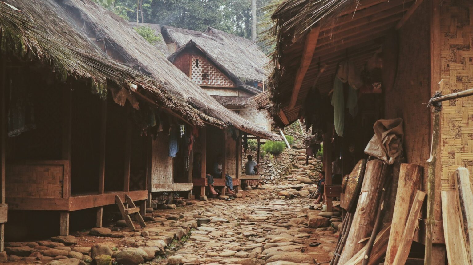 Baduy Tribe: Discover Indonesia’s Isolated Community | Backindo