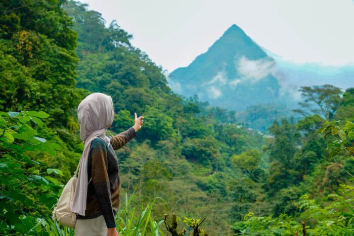 What to Do and See in Jepara (Port to Karimunjawa) | Backindo
